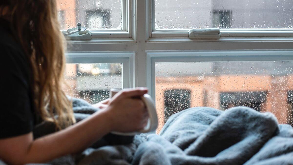 15 Super Simple Tips to Get Motivated on a Rainy Day - Authentically Del